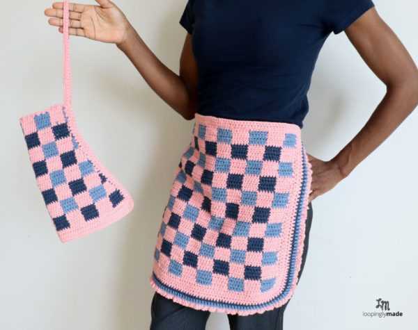 How to Knit an Egg Apron for Free