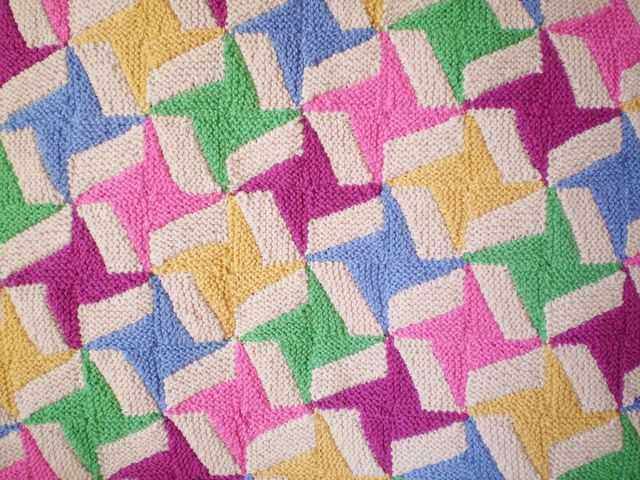 Unleash Your Creativity with Frankie Brown's Free Knitting Patterns