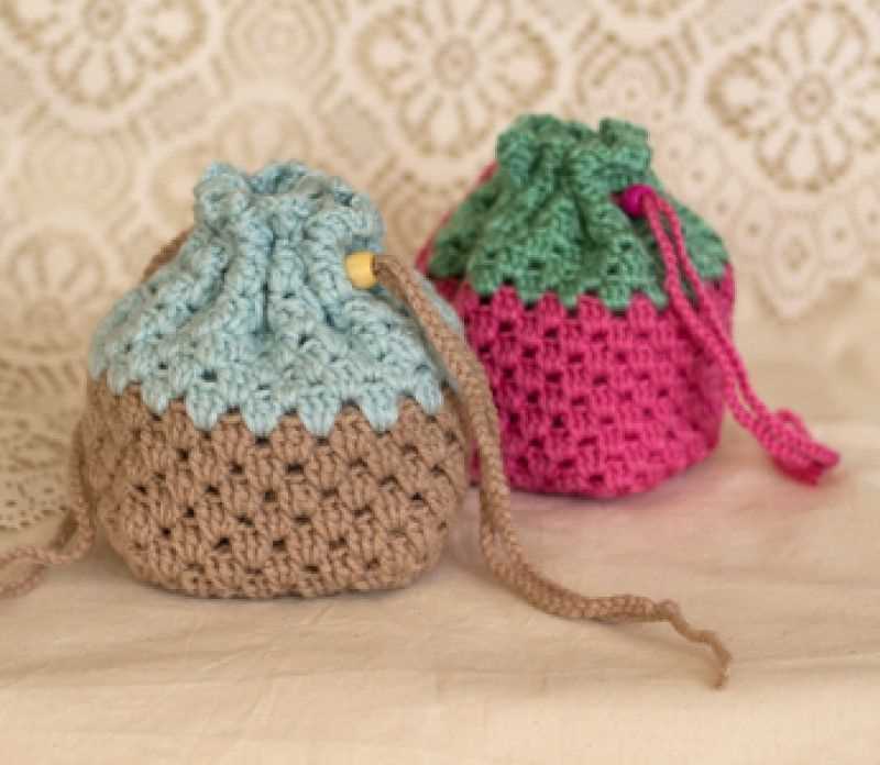 Simple pattern for cute drawstring bag