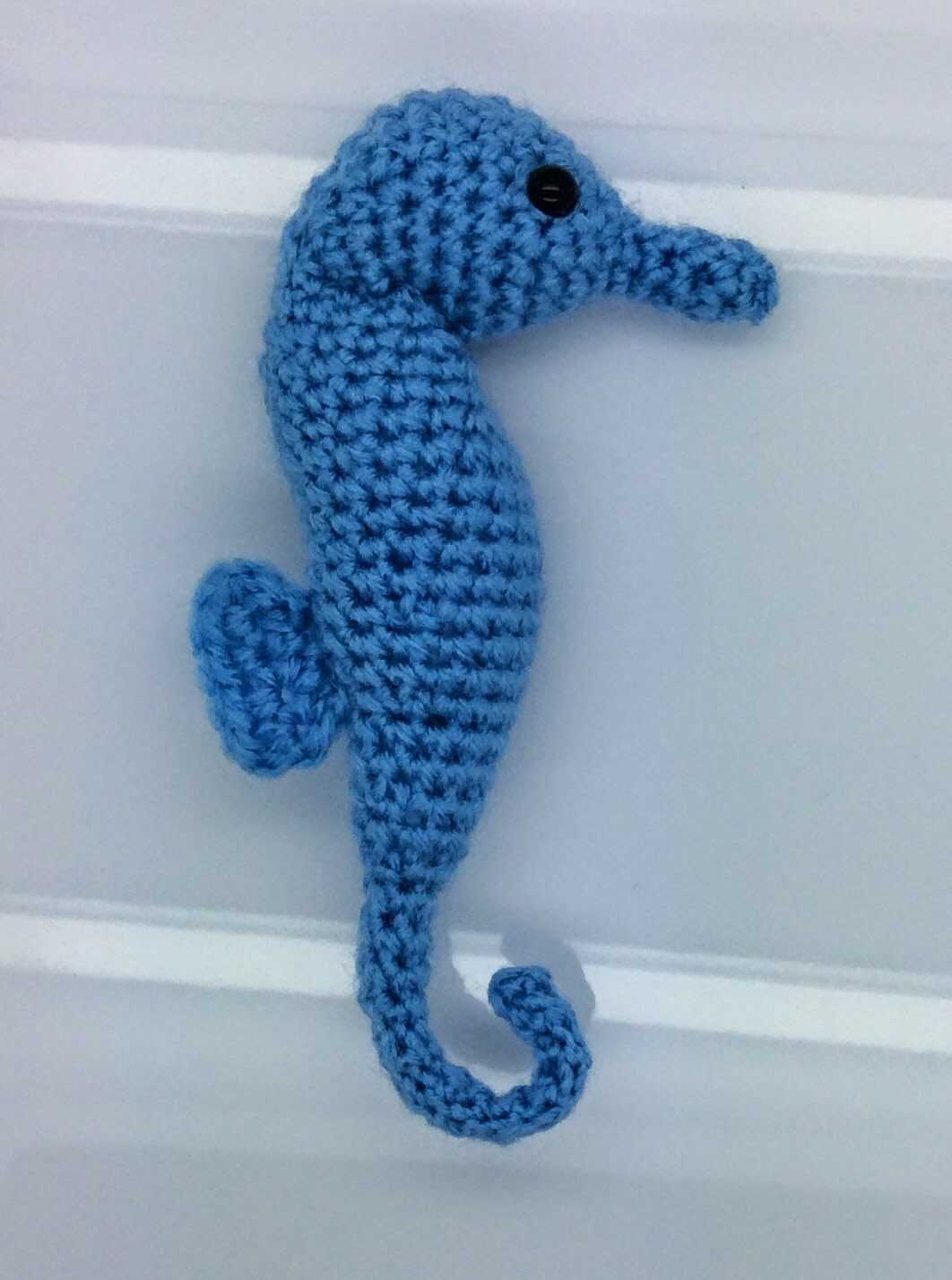 Easy and Free Knitted Seahorse Pattern to Create
