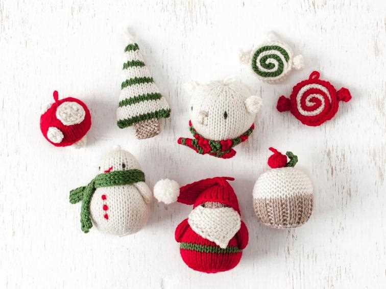 Festive Holiday Decor: Unique Knitting Patterns for Christmas