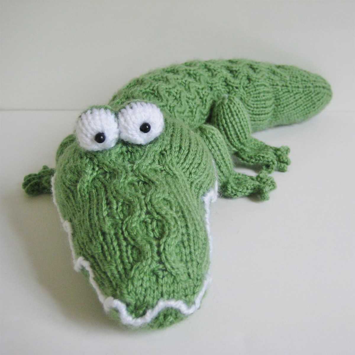 Creating a Crochet Pattern for a Cute Crocodile Toy