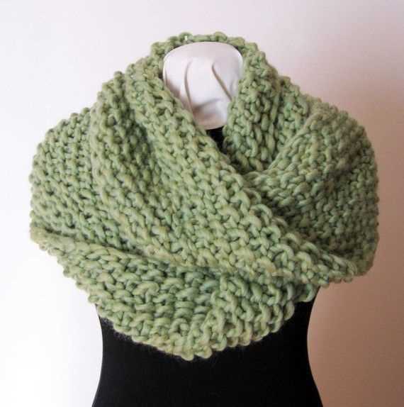 Knit a cozy and unique double wrap cowl with this free pattern
