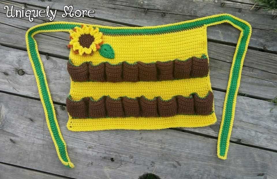 How to Knit an Egg Apron for Free