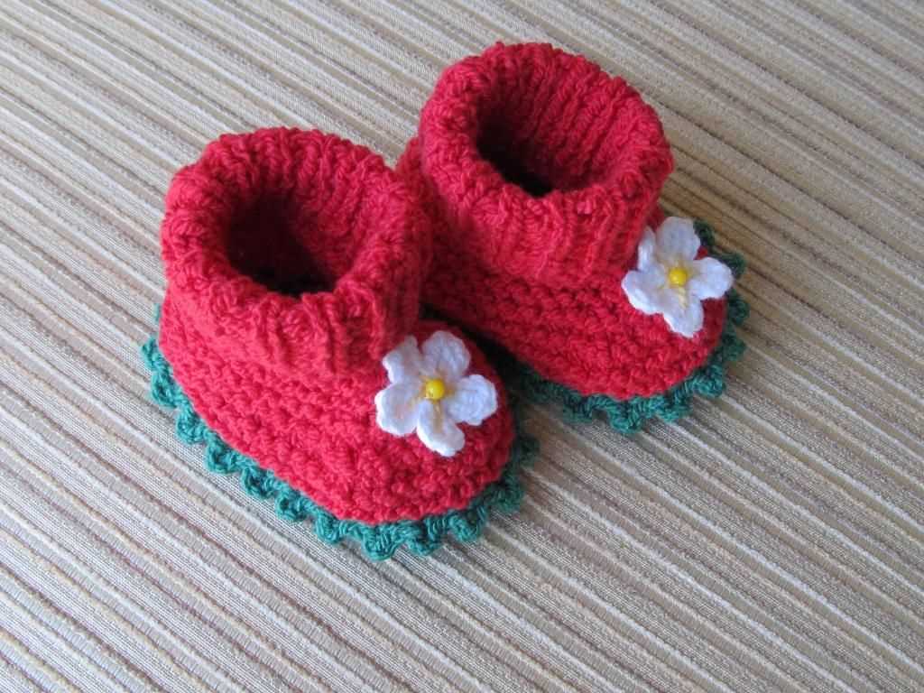 Knitting a Sweet Strawberry: