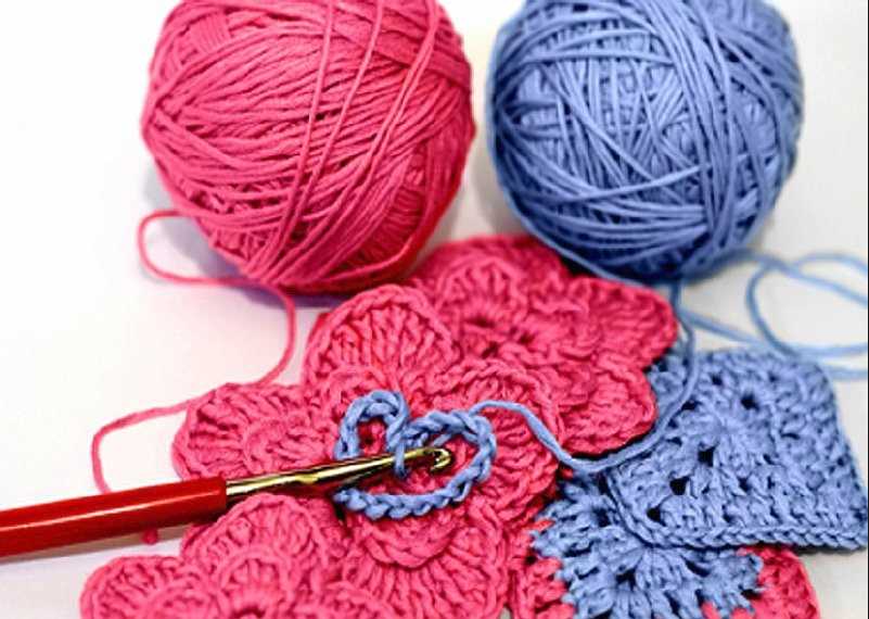 Transforming a Knitting Pattern into a Crochet Design