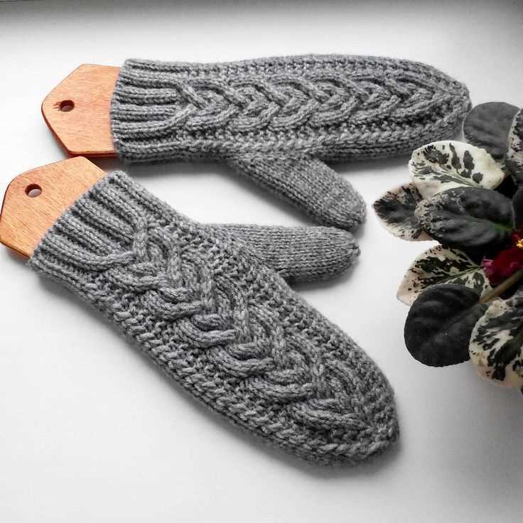 Unique Knitting Pattern for Women's Mittens