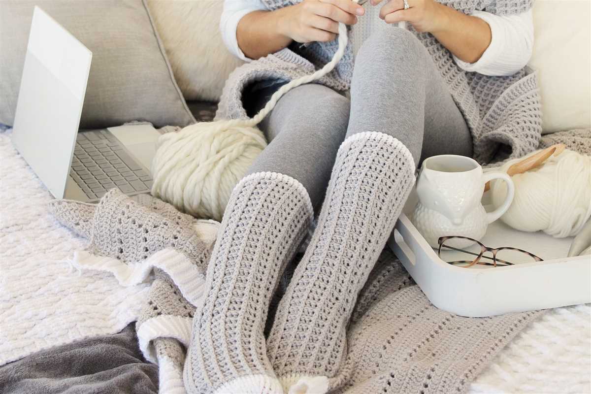 A Step-by-Step Guide to Knitting Tube Socks