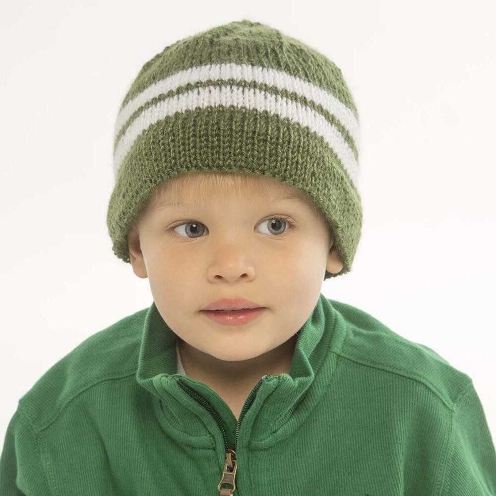Cute and cozy knitting patterns for kids' beanies