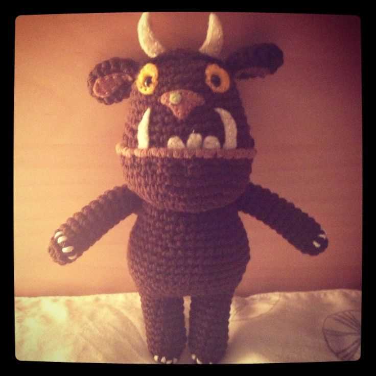Knit Your Own Gruffalo: Free Pattern Inside!