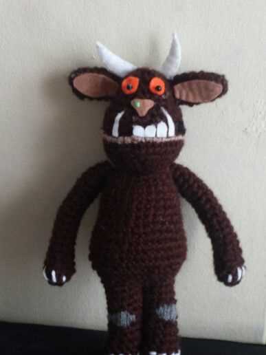 Knit Your Own Gruffalo: Free Pattern Inside!