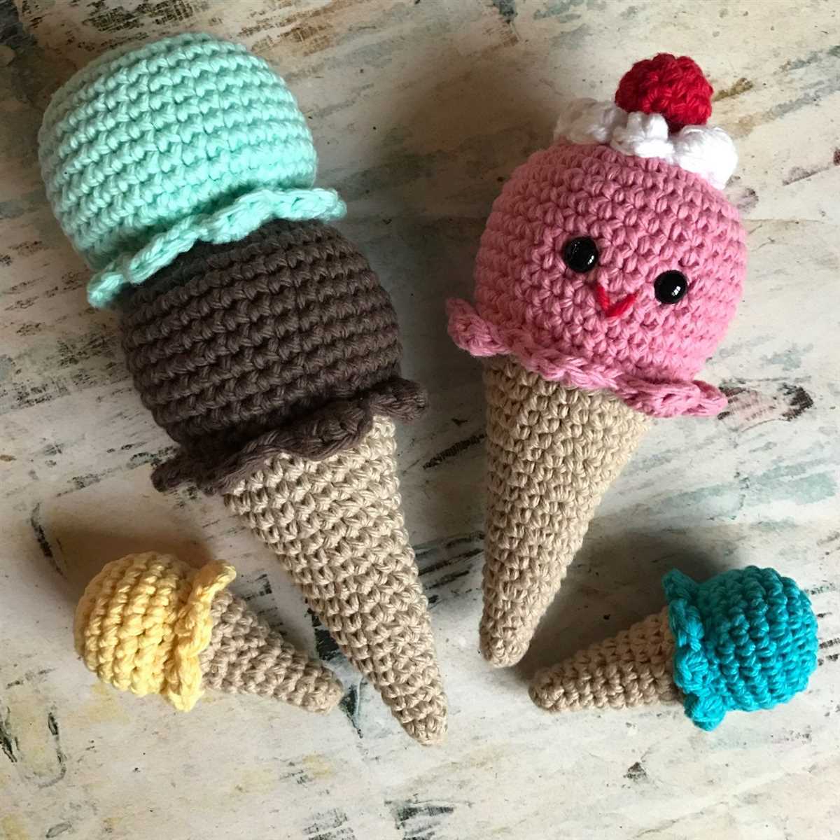 Cozy Cones: A Charming Knitted Ice Cream Cone Pattern
